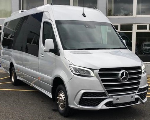 Mercedes Luxury 16 Seater - Swan Travel